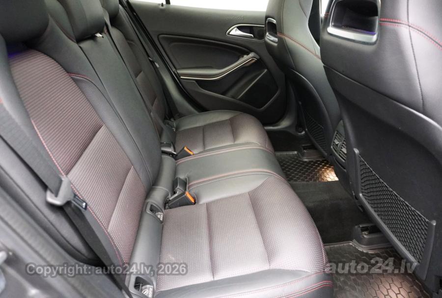 Grey Mercedes-Benz GLA-Class 2017 in Tartu, with an engine capacity of 2.00 L and mileage of 141 thousand km for 18500 €, photo 9 on AUTOMOTO.COM.LV