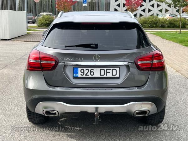 Pelēks Mercedes-Benz GLA-Class 2017 Tartu, ar dzinēja tilpumu 2.10 L un nobraukumu 244 tūkst. km par 13500 €, foto 7 vietnē AUTOMOTO.COM.LV