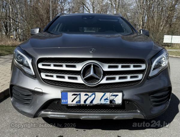 Grey Mercedes-Benz GLA-Class 2018 in Tallinn, with an engine capacity of 2.00 L and mileage of 102 thousand km for 18900 €, photo 6 on AUTOMOTO.COM.LV