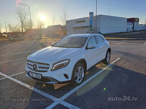 Balts Mercedes-Benz GLA-Class 2016 Tallina, ar dzinēja tilpumu 1.60 L un nobraukumu 166 tūkst. km par 16000 €, foto 3 vietnē AUTOMOTO.COM.LV