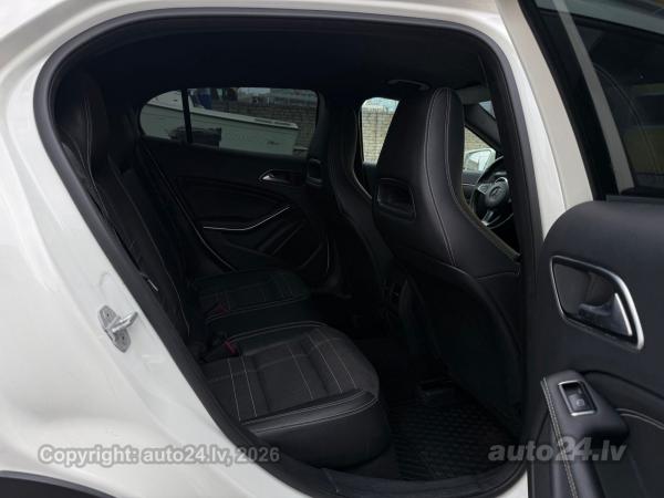 White Mercedes-Benz GLA-Class 2016 in Tallinn, with an engine capacity of 2.10 L and mileage of 128 thousand km for 14900 €, photo 9 on AUTOMOTO.COM.LV