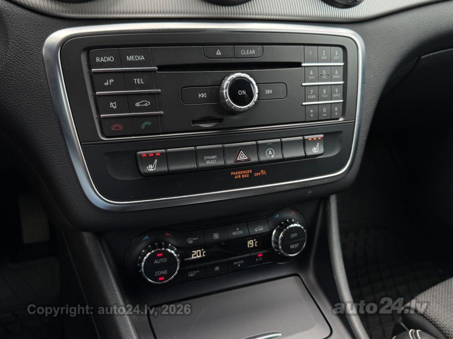 White Mercedes-Benz GLA-Class 2016 in Tallinn, with an engine capacity of 2.10 L and mileage of 128 thousand km for 14900 €, photo 14 on AUTOMOTO.COM.LV