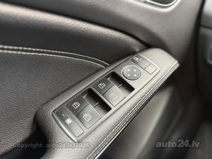 White Mercedes-Benz GLA-Class 2016 in Tallinn, with an engine capacity of 2.10 L and mileage of 128 thousand km for 14900 €, photo 17 on AUTOMOTO.COM.LV