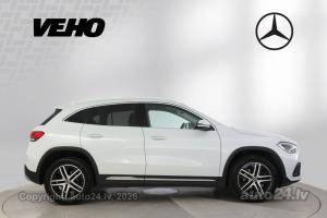 White Mercedes-Benz GLA-Class 2022 in Tallinn, with an engine capacity of 1.30 L and mileage of 31 thousand km for 32900 €, photo 2 on AUTOMOTO.COM.LV