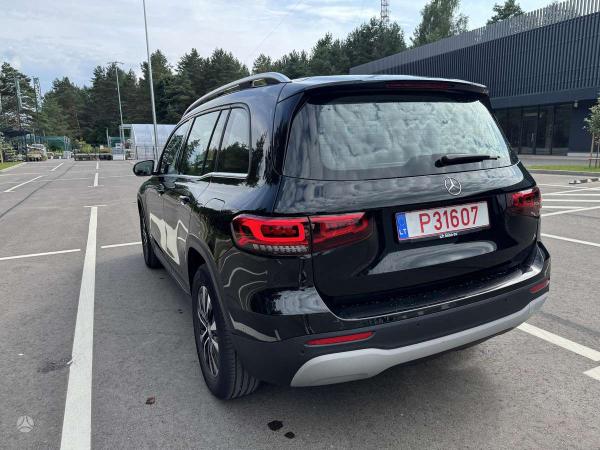 Melns Mercedes-Benz GLB 180 2023 Viļņa, ar dzinēja tilpumu 1.95 L un nobraukumu 163 tūkst. km par 21800 €, foto 6 vietnē AUTOMOTO.COM.LV