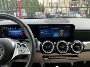 Pelēks Mercedes-Benz GLB 180 2025 Kauņa, ar dzinēja tilpumu 1.33 L un nobraukumu 14 tūkst. km par 42000 €, foto 14 vietnē AUTOMOTO.COM.LV