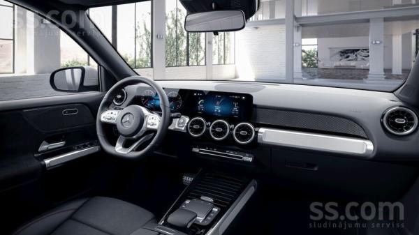 White Mercedes-Benz GLB 180 2023 in Riga, with an engine capacity of 1.40 L and mileage of 51 thousand km for 33900 €, photo 10 on AUTOMOTO.COM.LV