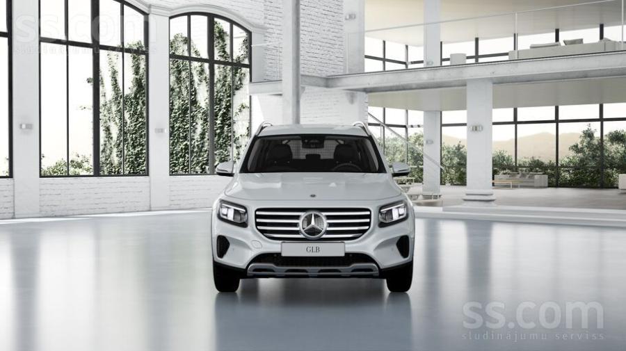 Balts Mercedes-Benz GLB 180 2024 Rīga, ar dzinēja tilpumu 2.00 L un nobraukumu 40 tūkst. km par 29900 €, foto 3 vietnē AUTOMOTO.COM.LV