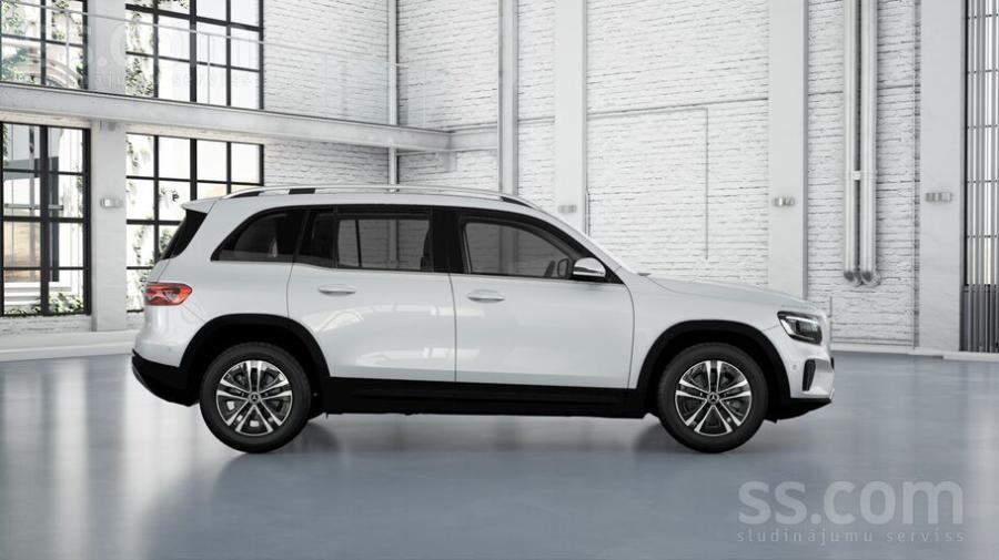 Balts Mercedes-Benz GLB 180 2024 Rīga, ar dzinēja tilpumu 2.00 L un nobraukumu 40 tūkst. km par 29900 €, foto 4 vietnē AUTOMOTO.COM.LV