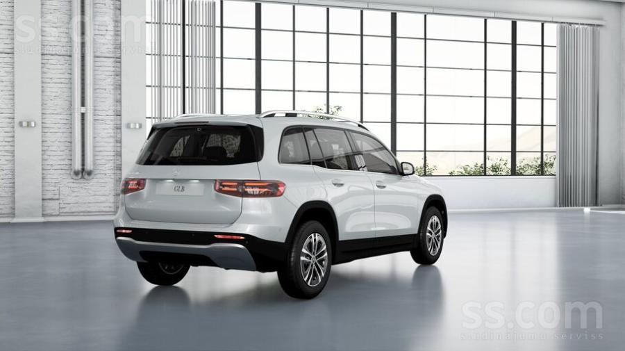 Balts Mercedes-Benz GLB 180 2024 Rīga, ar dzinēja tilpumu 2.00 L un nobraukumu 40 tūkst. km par 29900 €, foto 5 vietnē AUTOMOTO.COM.LV