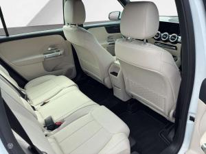 Белый Мерседес GLB 180 2026 в Каунас, объемом двигателя 1.33 л и пробегом 10 тыс. км за 46325 €, фото 15 на AUTOMOTO.COM.LV