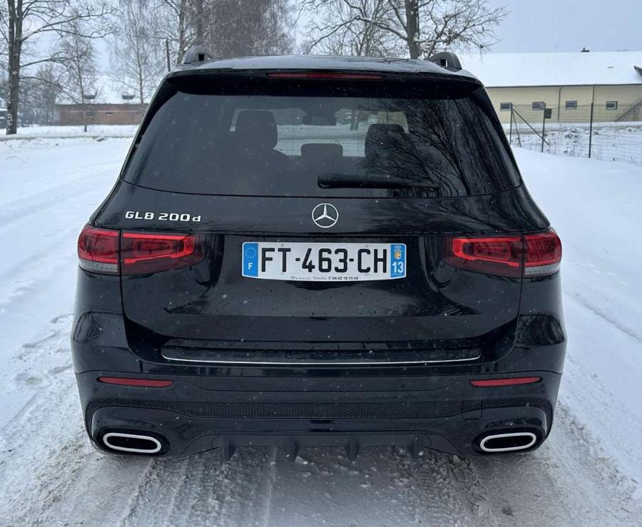 Melns Mercedes-Benz GLB 200 2020 Tauragė, ar dzinēja tilpumu 1.95 L un nobraukumu 510 tūkst. km par 15800 €, foto 6 vietnē AUTOMOTO.COM.LV
