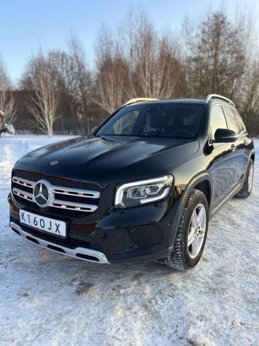 Black Mercedes-Benz GLB 200 2021 in Klaipeda, with an engine capacity of 1.95 L and mileage of 314 thousand km for 19400 €, photo 2 on AUTOMOTO.COM.LV