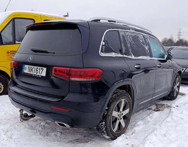 Melns Mercedes-Benz GLB 200 2021 Kauņa, ar dzinēja tilpumu 0.00 L un nobraukumu 192 tūkst. km par 10500 €, foto 4 vietnē AUTOMOTO.COM.LV