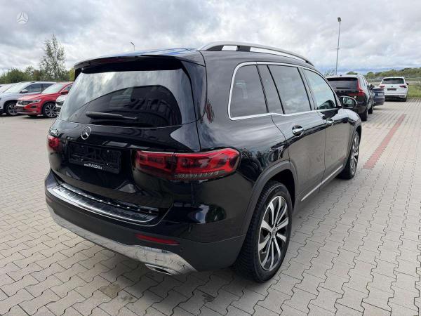 Melns Mercedes-Benz GLB 200 2022 Šauļi, ar dzinēja tilpumu 1.95 L un nobraukumu 188 tūkst. km par 21990 €, foto 9 vietnē AUTOMOTO.COM.LV