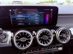 Black Mercedes-Benz GLB 200 2022 in Siauliai, with an engine capacity of 1.95 L and mileage of 188 thousand km for 21990 €, photo 25 on AUTOMOTO.COM.LV