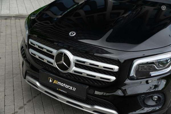 Melns Mercedes-Benz GLB 200 2023 Viļņa, ar dzinēja tilpumu 1.95 L un nobraukumu 28 tūkst. km par 31900 €, foto 4 vietnē AUTOMOTO.COM.LV