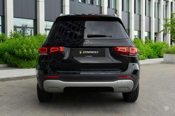 Melns Mercedes-Benz GLB 200 2023 Viļņa, ar dzinēja tilpumu 1.95 L un nobraukumu 28 tūkst. km par 31900 €, foto 8 vietnē AUTOMOTO.COM.LV