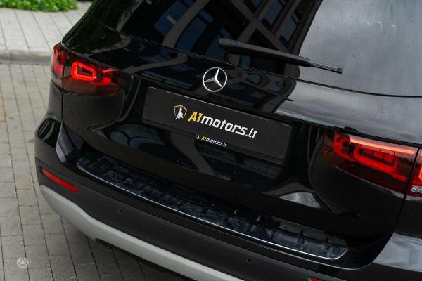 Melns Mercedes-Benz GLB 200 2023 Viļņa, ar dzinēja tilpumu 1.95 L un nobraukumu 28 tūkst. km par 31900 €, foto 9 vietnē AUTOMOTO.COM.LV