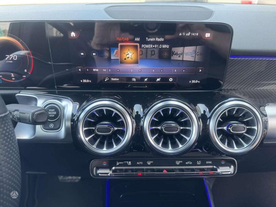 Melns Mercedes-Benz GLB 200 2023 Kauņa, ar dzinēja tilpumu 2.00 L un nobraukumu 241 tūkst. km par 25500 €, foto 24 vietnē AUTOMOTO.COM.LV