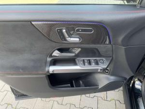 Melns Mercedes-Benz GLB 200 2023 Kauņa, ar dzinēja tilpumu 2.00 L un nobraukumu 241 tūkst. km par 25500 €, foto 28 vietnē AUTOMOTO.COM.LV