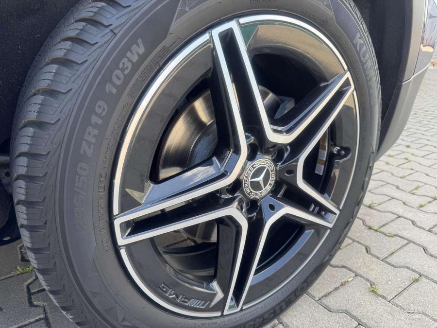 Melns Mercedes-Benz GLB 200 2023 Kauņa, ar dzinēja tilpumu 2.00 L un nobraukumu 241 tūkst. km par 25500 €, foto 41 vietnē AUTOMOTO.COM.LV