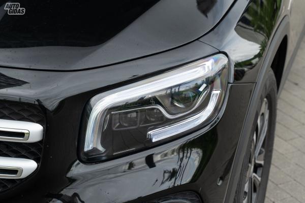 Melns Mercedes-Benz GLB 200 2023 Viļņa, ar dzinēja tilpumu 2.00 L un nobraukumu 28 tūkst. km par 31900 €, foto 5 vietnē AUTOMOTO.COM.LV