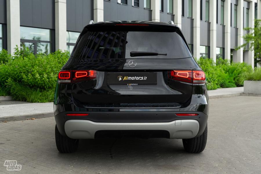 Black Mercedes-Benz GLB 200 2023 in Vilnius, with an engine capacity of 2.00 L and mileage of 28 thousand km for 31900 €, photo 9 on AUTOMOTO.COM.LV