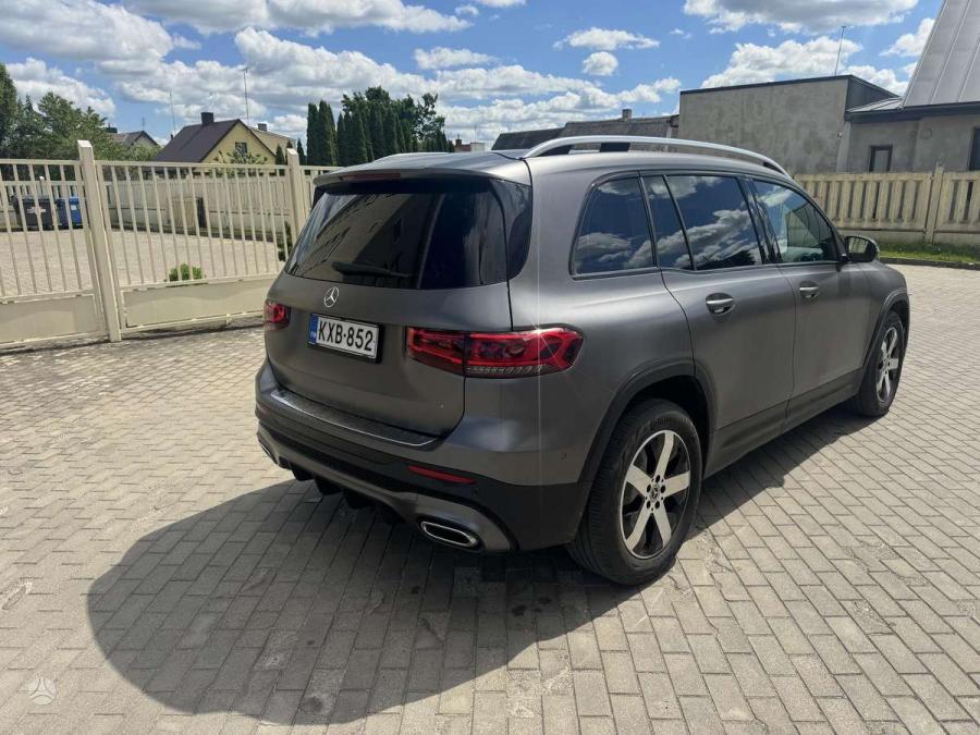 Melns Mercedes-Benz GLB 200 2023 Panevēža, ar dzinēja tilpumu 1.95 L un nobraukumu 40 tūkst. km par 27700 €, foto 3 vietnē AUTOMOTO.COM.LV