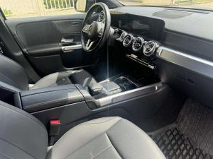 Melns Mercedes-Benz GLB 200 2023 Panevēža, ar dzinēja tilpumu 1.95 L un nobraukumu 40 tūkst. km par 27700 €, foto 9 vietnē AUTOMOTO.COM.LV