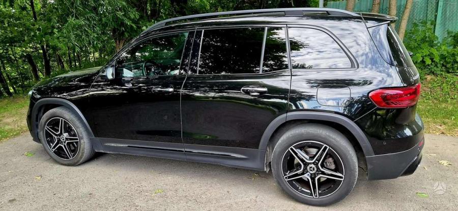 Melns Mercedes-Benz GLB 200 2024 Tauragė, ar dzinēja tilpumu 1.95 L un nobraukumu 200 tūkst. km par 24900 €, foto 11 vietnē AUTOMOTO.COM.LV