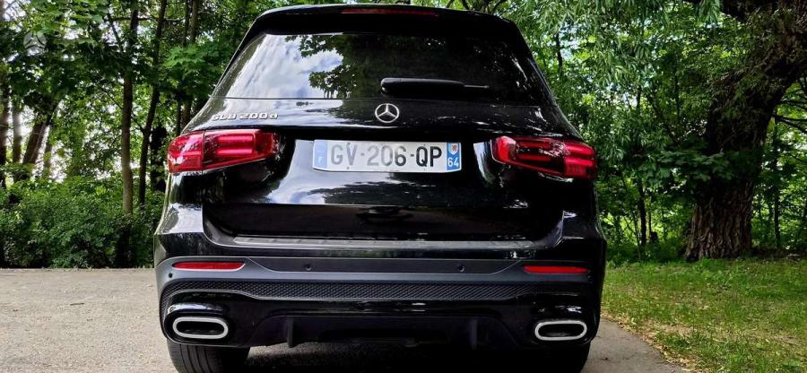 Melns Mercedes-Benz GLB 200 2024 Tauragė, ar dzinēja tilpumu 1.95 L un nobraukumu 200 tūkst. km par 24900 €, foto 15 vietnē AUTOMOTO.COM.LV