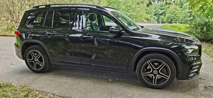 Melns Mercedes-Benz GLB 200 2024 Tauragė, ar dzinēja tilpumu 1.95 L un nobraukumu 200 tūkst. km par 24900 €, foto 22 vietnē AUTOMOTO.COM.LV