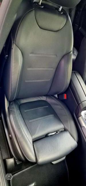 Melns Mercedes-Benz GLB 200 2024 Tauragė, ar dzinēja tilpumu 1.95 L un nobraukumu 200 tūkst. km par 24900 €, foto 32 vietnē AUTOMOTO.COM.LV