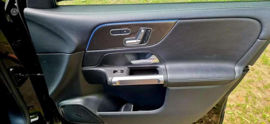 Melns Mercedes-Benz GLB 200 2024 Tauragė, ar dzinēja tilpumu 1.95 L un nobraukumu 200 tūkst. km par 24900 €, foto 35 vietnē AUTOMOTO.COM.LV