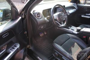 Melns Mercedes-Benz GLB 200 2020 Liepāja, ar dzinēja tilpumu 2.00 L un nobraukumu 358 tūkst. km par 20250 €, foto 8 vietnē AUTOMOTO.COM.LV