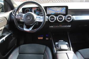 Melns Mercedes-Benz GLB 200 2020 Liepāja, ar dzinēja tilpumu 2.00 L un nobraukumu 358 tūkst. km par 20250 €, foto 11 vietnē AUTOMOTO.COM.LV