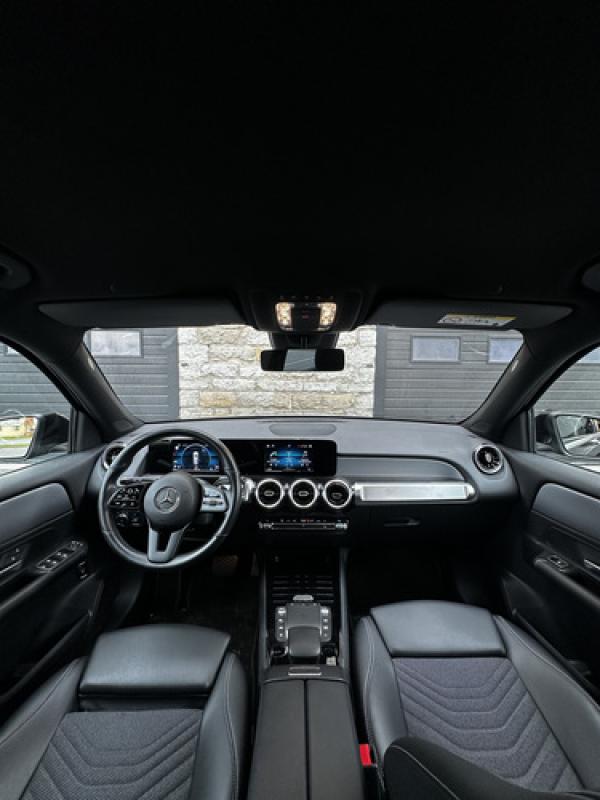 Melns Mercedes-Benz GLB 200 2021 Tallina, ar dzinēja tilpumu 2.00 L un nobraukumu 41 tūkst. km par 27999 €, foto 6 vietnē AUTOMOTO.COM.LV