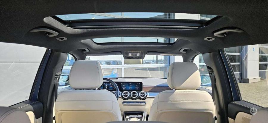 Синий Мерседес GLB 200 2021 в Клайпеда, объемом двигателя 1.95 л и пробегом 92 тыс. км за 30500 €, фото 31 на AUTOMOTO.COM.LV