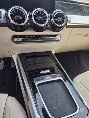 Zils Mercedes-Benz GLB 200 2023 Tauragė, ar dzinēja tilpumu 1.95 L un nobraukumu 240 tūkst. km par 22500 €, foto 12 vietnē AUTOMOTO.COM.LV