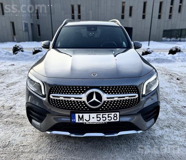 Pelēks Mercedes-Benz GLB 200 2020 Jūrmala, ar dzinēja tilpumu 2.00 L un nobraukumu 0 tūkst. km par 27900 €, foto 2 vietnē AUTOMOTO.COM.LV