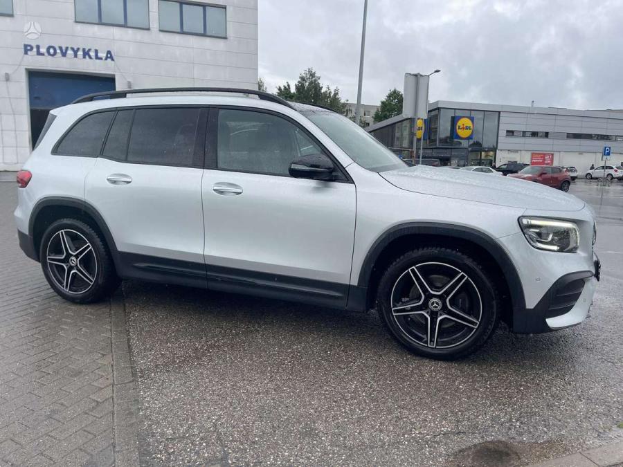 Pelēks Mercedes-Benz GLB 200 2020 Kauņa, ar dzinēja tilpumu 1.33 L un nobraukumu 193 tūkst. km par 15950 €, foto 4 vietnē AUTOMOTO.COM.LV
