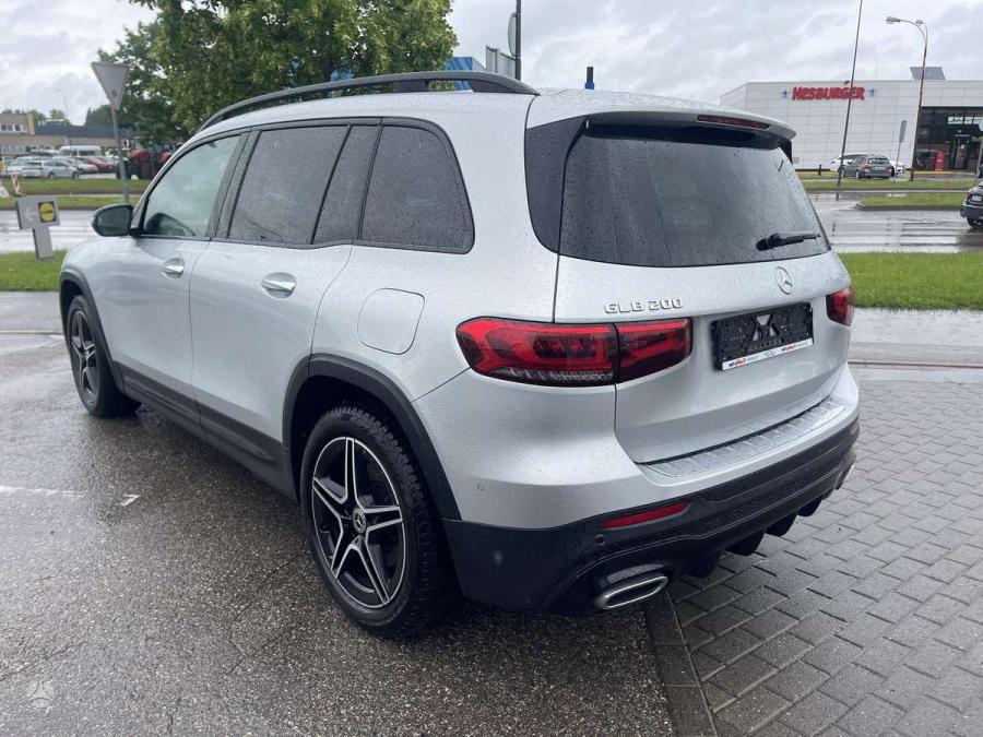 Pelēks Mercedes-Benz GLB 200 2020 Kauņa, ar dzinēja tilpumu 1.33 L un nobraukumu 193 tūkst. km par 15950 €, foto 12 vietnē AUTOMOTO.COM.LV
