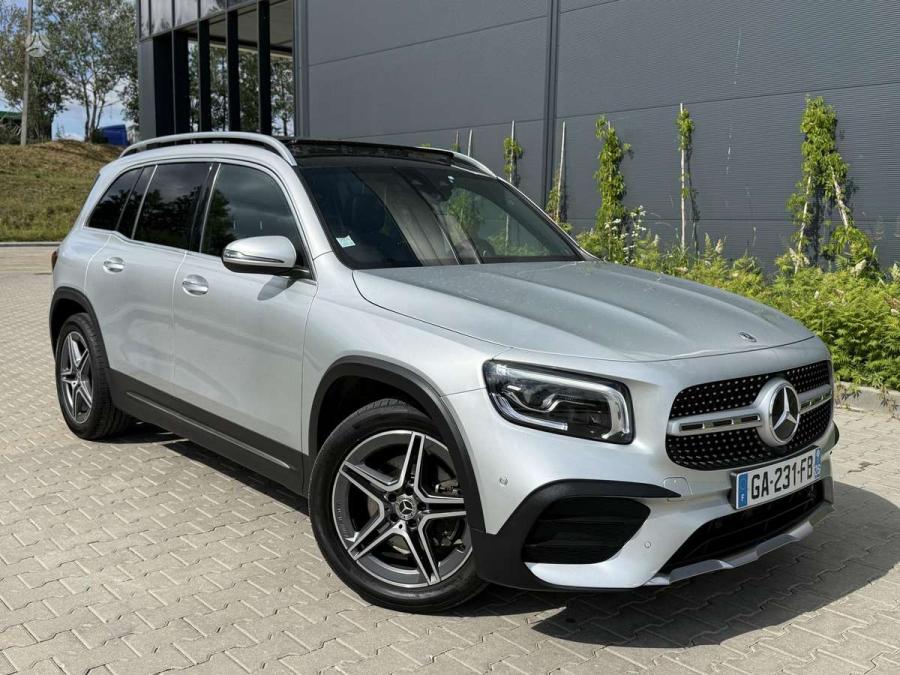 Pelēks Mercedes-Benz GLB 200 2021 Viļņa, ar dzinēja tilpumu 2.00 L un nobraukumu 300 tūkst. km par 18300 €, foto 3 vietnē AUTOMOTO.COM.LV