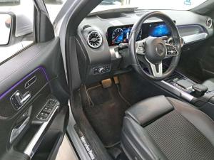 Pelēks Mercedes-Benz GLB 200 2022 Viļņa, ar dzinēja tilpumu 1.33 L un nobraukumu 99 tūkst. km par 28075 €, foto 7 vietnē AUTOMOTO.COM.LV