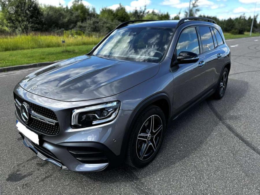 Серый Мерседес GLB 200 2022 в Вильнюс, объемом двигателя 1.95 л и пробегом 60 тыс. км за 33999 €, фото 3 на AUTOMOTO.COM.LV