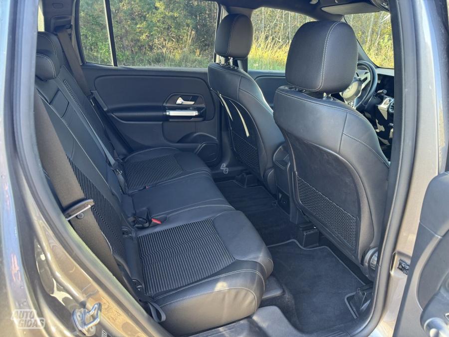 Grey Mercedes-Benz GLB 200 2022 in Vilnius, with an engine capacity of 2.00 L and mileage of 96 thousand km for 26050 €, photo 8 on AUTOMOTO.COM.LV