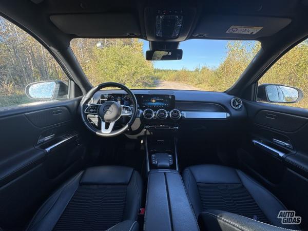 Grey Mercedes-Benz GLB 200 2022 in Vilnius, with an engine capacity of 2.00 L and mileage of 96 thousand km for 26050 €, photo 10 on AUTOMOTO.COM.LV