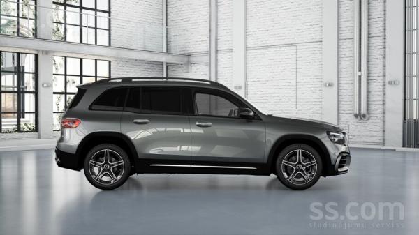 Pelēks Mercedes-Benz GLB 200 2025 Rīga, ar dzinēja tilpumu 1.40 L un nobraukumu 13 tūkst. km par 42900 €, foto 3 vietnē AUTOMOTO.COM.LV