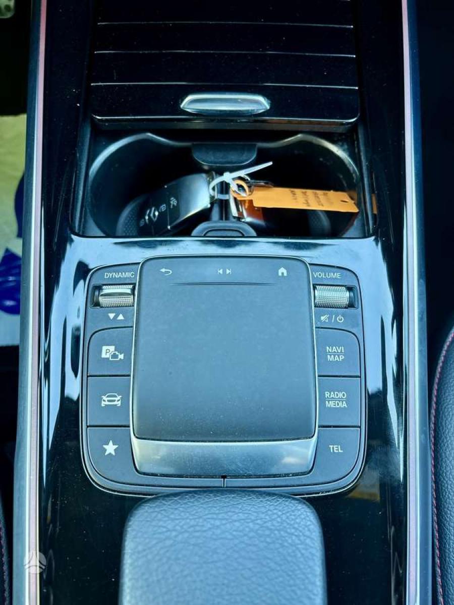 Violets Mercedes-Benz GLB 200 2023 Tauragė, ar dzinēja tilpumu 1.95 L un nobraukumu 210 tūkst. km par 20500 €, foto 22 vietnē AUTOMOTO.COM.LV